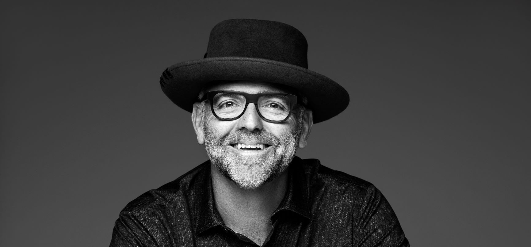 Ray MacDonald - Home